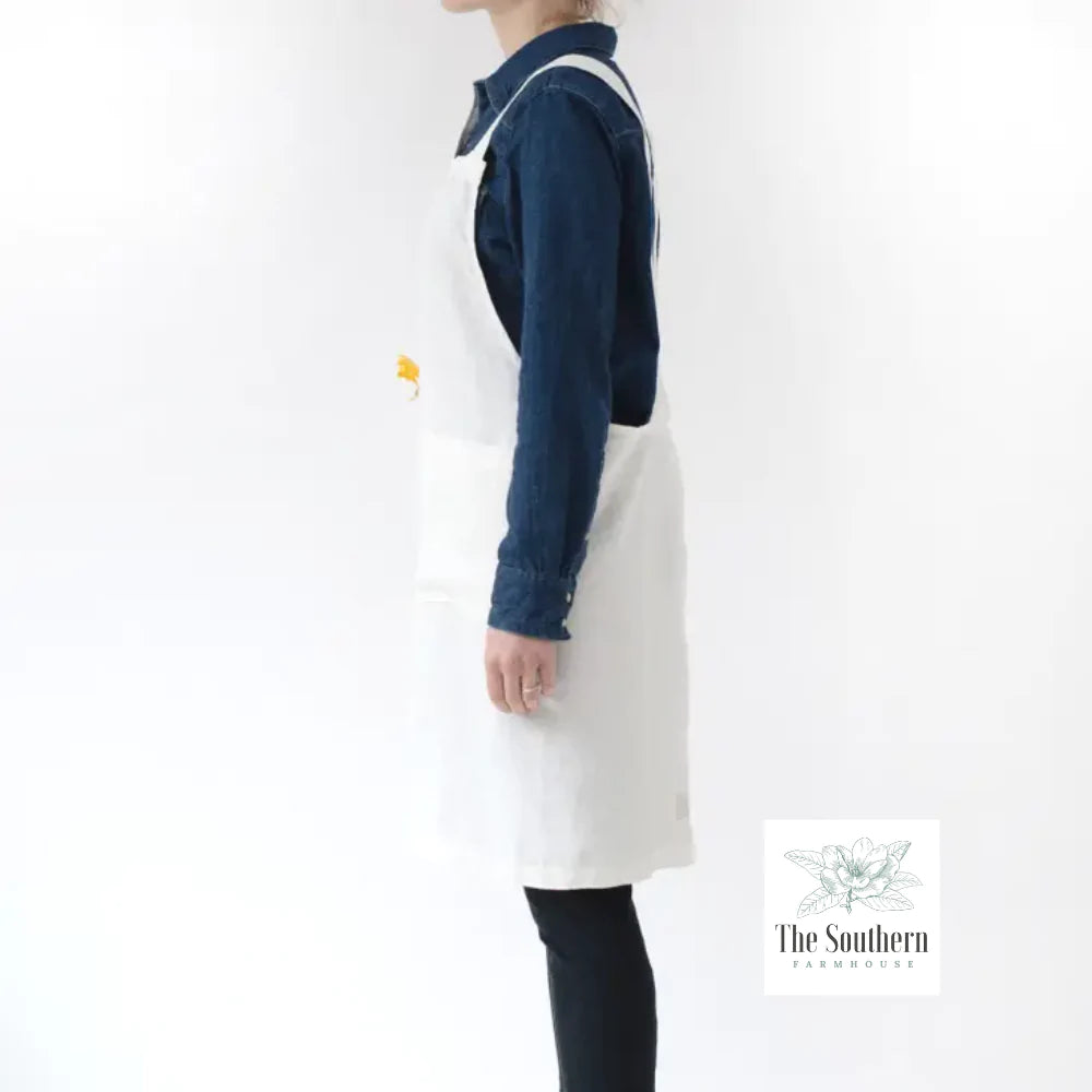 Linen Apron - Laurel Framed Monogram – The Southern Farmhouse